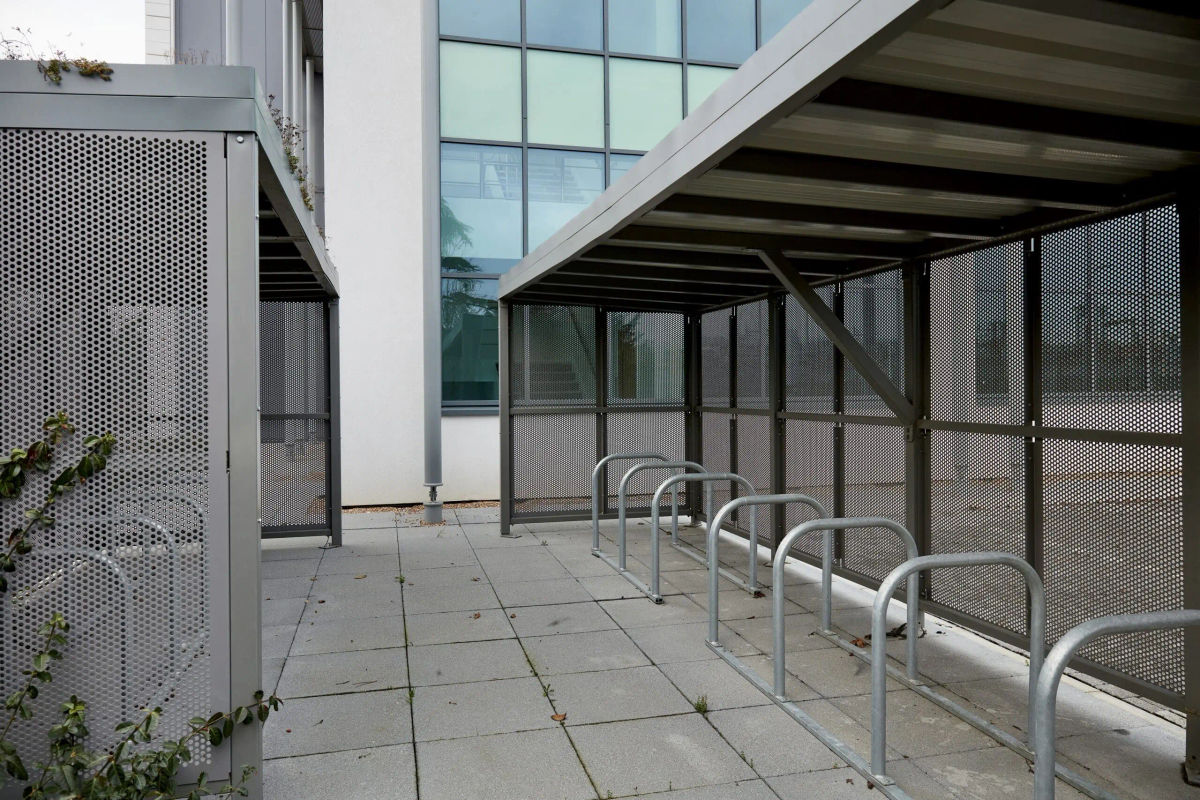 Cycle Storage Installation at Nestles Avenue, Hayes Business Park | Images