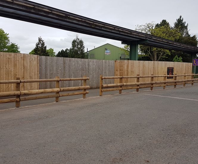 Crash-rated timber safety barrier – Alton Towers | Urban Fencing
