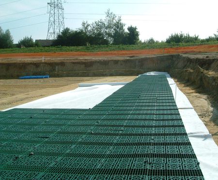 Lotrak® 50R woven polypropylene (PP) geotextile | Don & Low | ESI ...