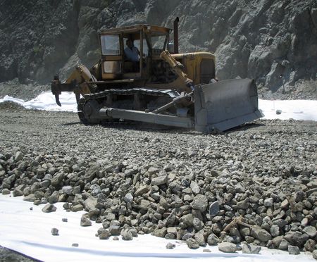 Lotrak® 80 mechanically-bonded non-woven geotextile | Don & Low | ESI ...