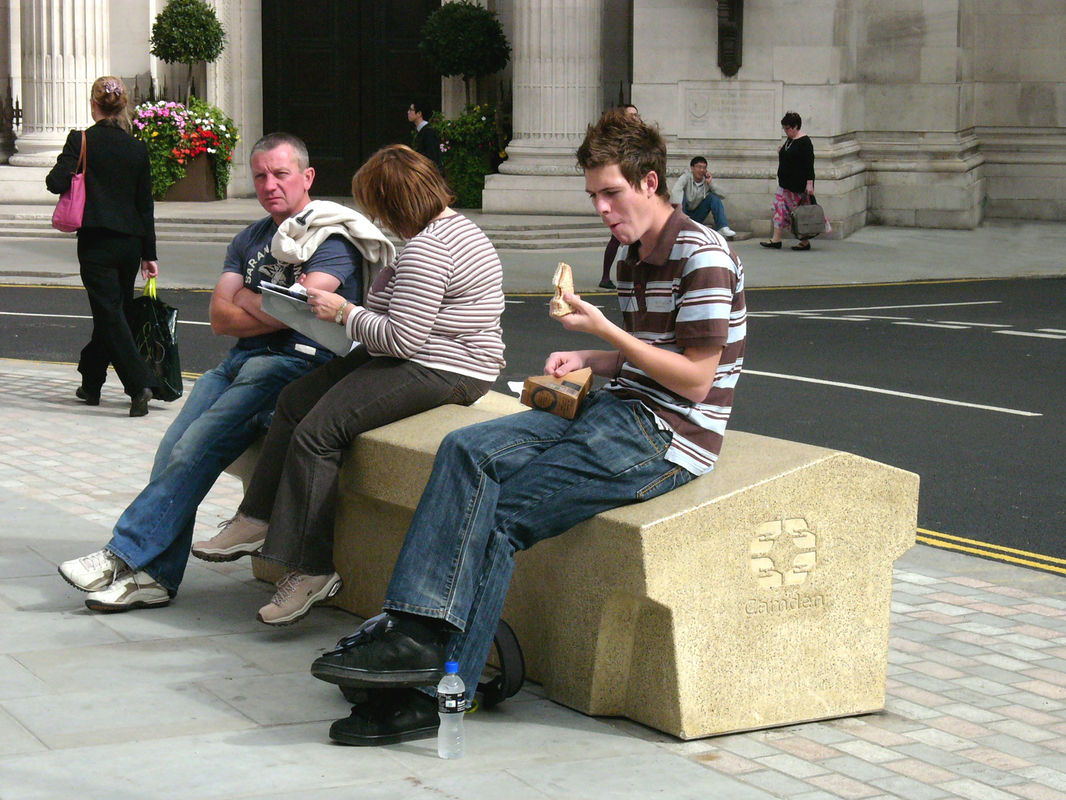 PAS 68 Camden concrete bench | Images