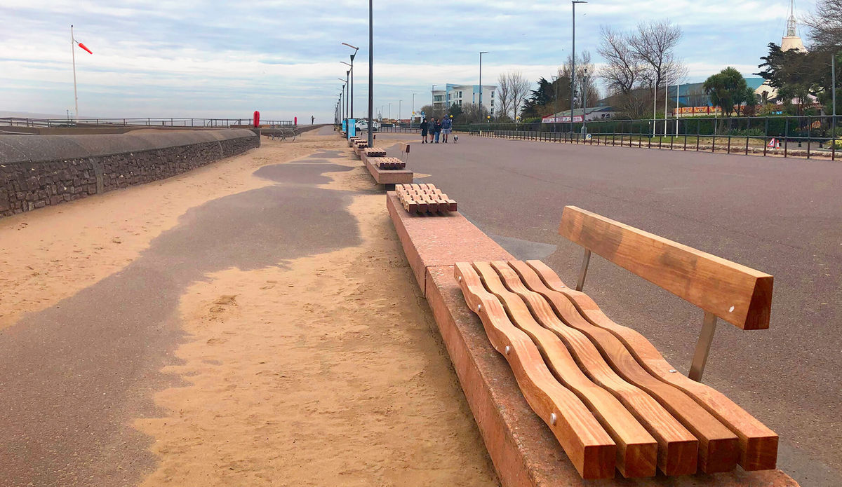 SERPENTINE contemporary 5-slat bench | Images