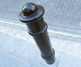 CAN 500 Cannon cast iron bollard | Furnitubes | ESI External Works