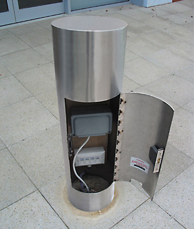 Zenith® - stainless steel service bollard (ZEN707) | Images