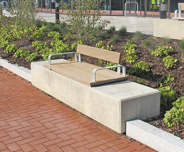 Concrete benches | EXTERNAL WORKS