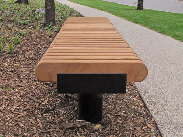 RailRoad seating enhances busy public realm site | Images