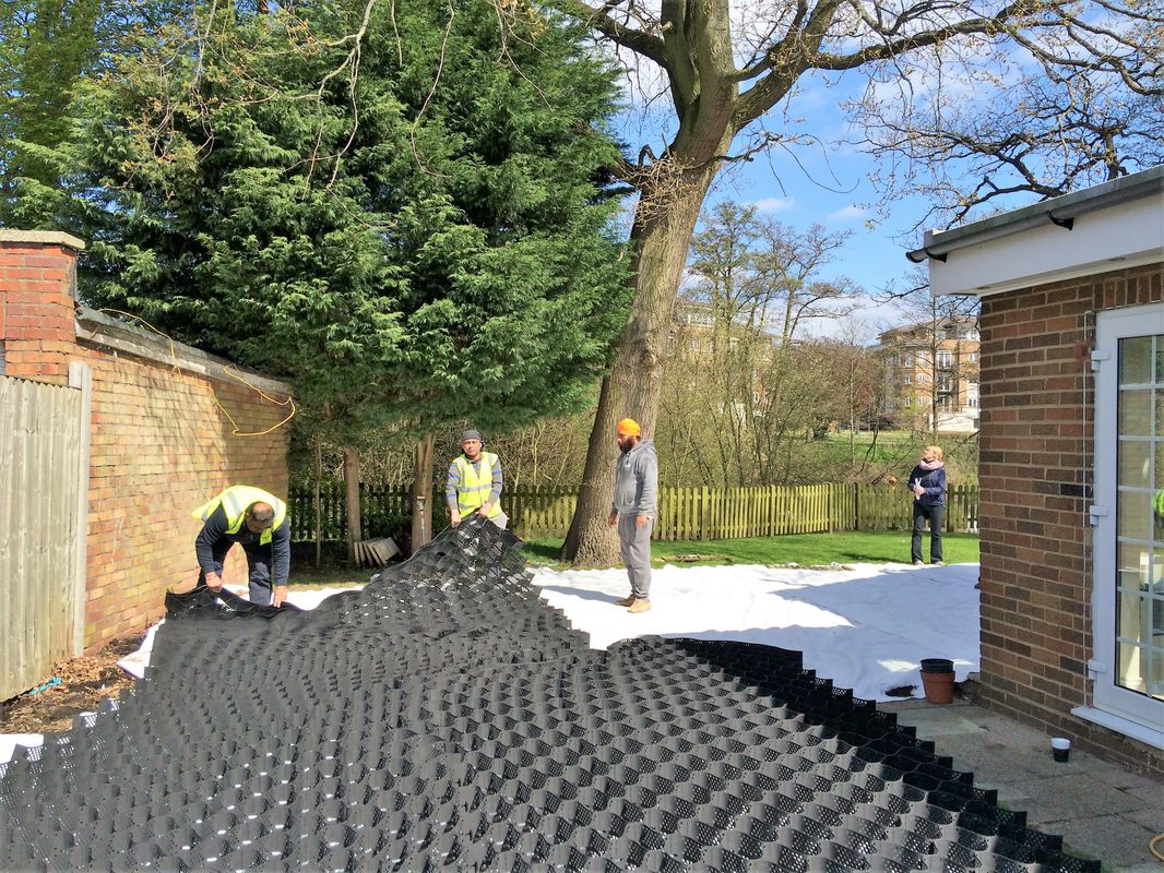 Geoweb® Tree Root Protection - Case Study Stanmore | Images