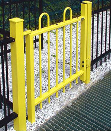 Anti Trap Bow Top manual play area gate | Jacksons Fencing | ESI ...