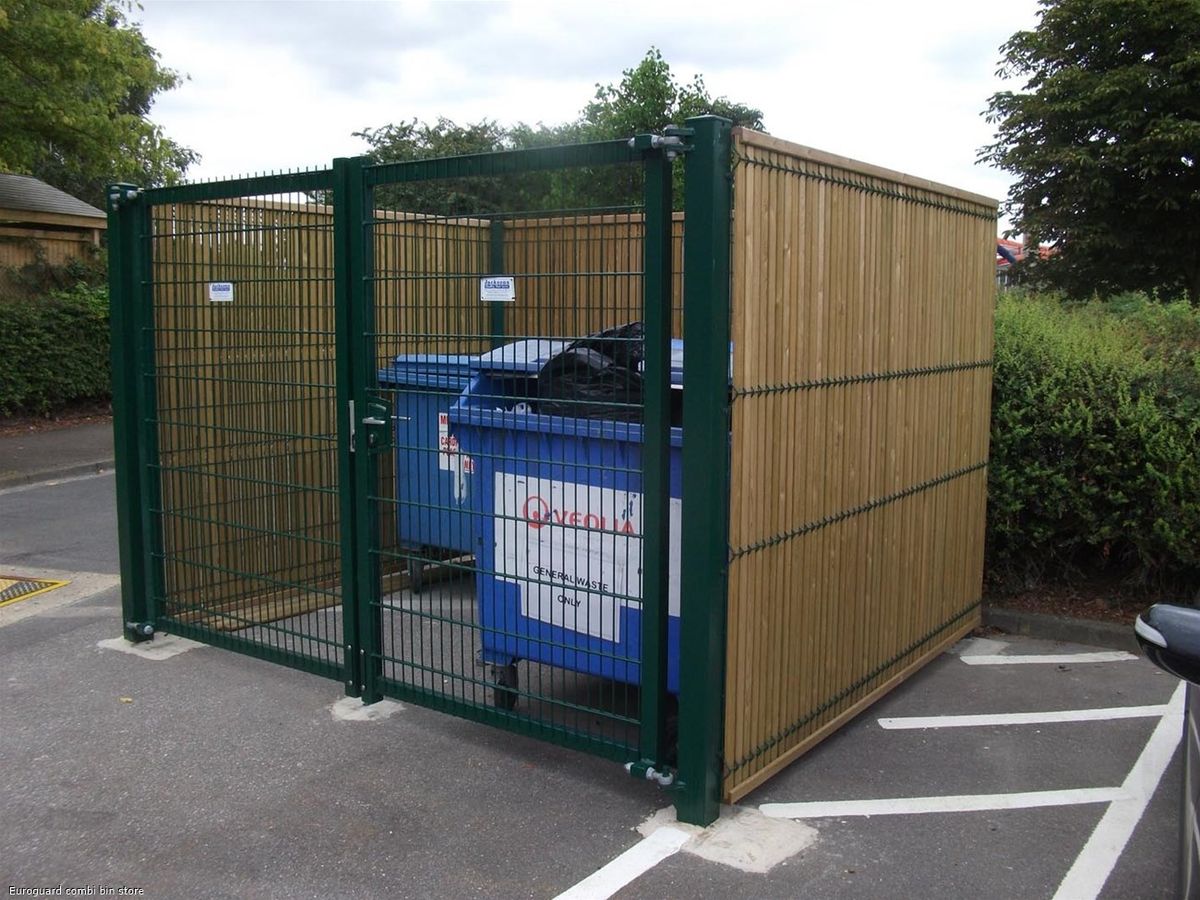 EuroGuard® Combi security fencing | Jacksons Fencing | ESI External Works