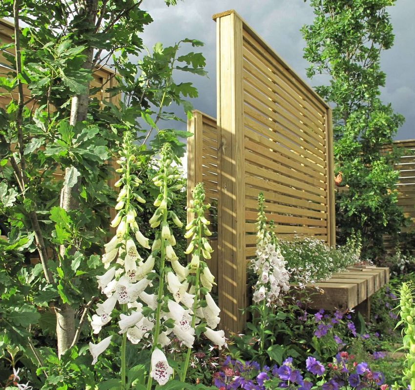 Images for Venetian timber fencing panels