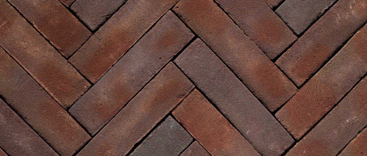 Neland Padova multi-blend red / brown clay pavers | Images