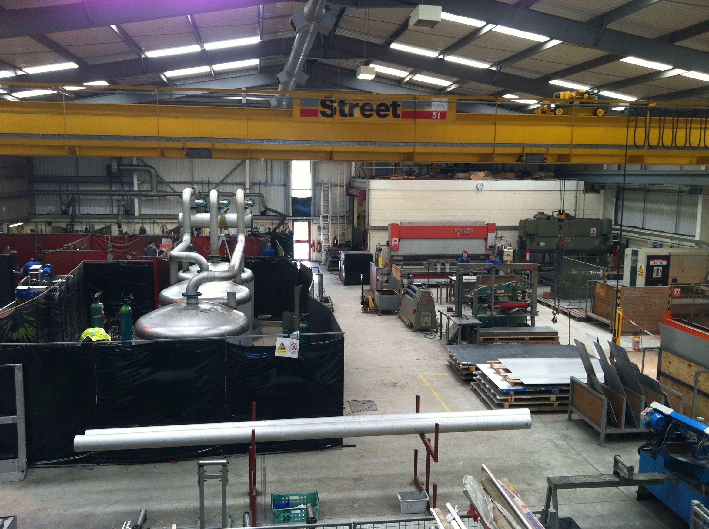 Off-site manufacturing: CSO screens and tipping buckets | ELIQUO HYDROK ...