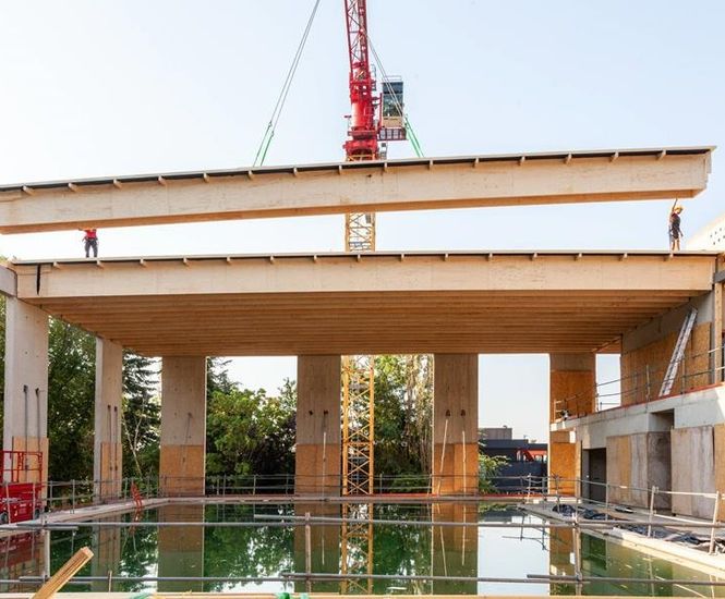 Kerto LVL roof beams for indoor swimming pool | Metsä Wood UK