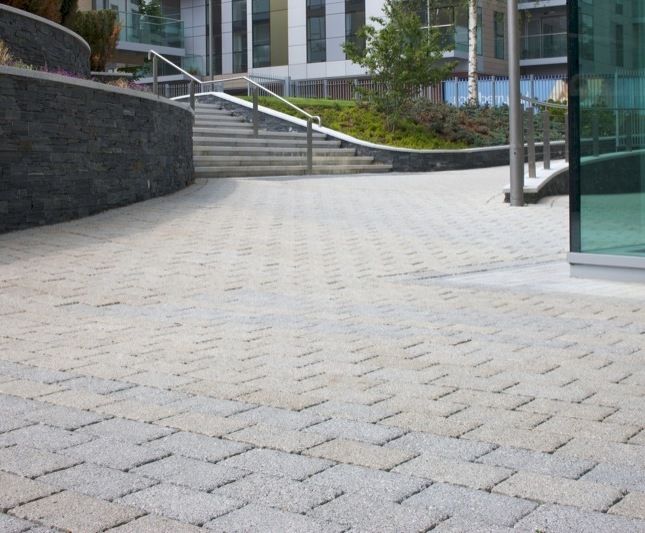 Priora permeable concrete block paving system | Images