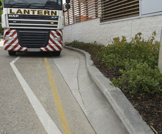 Images for Titan high-containment concrete kerb