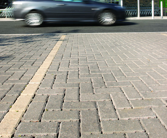 Priora permeable concrete block paving system | Images