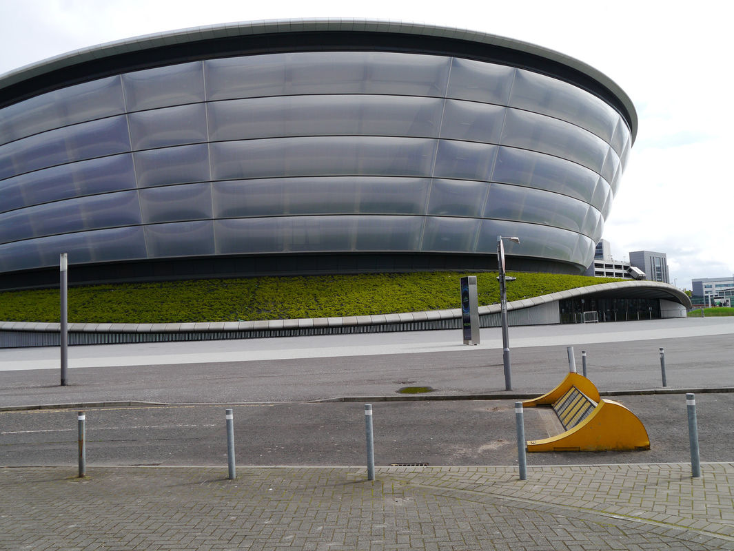 Conservation X Priora Block - permeable concrete paving | Images