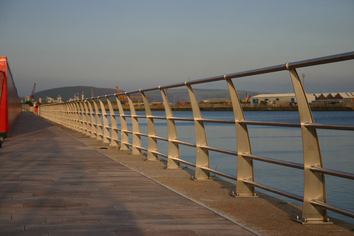Images for ASF 4-rail stainless steel quayside posts - Swansea