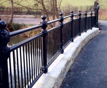 Metal railings | EXTERNAL WORKS