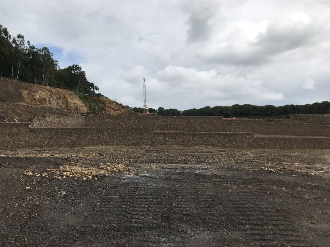 Images for Retaining structures at Woodside Quarry, Leeds
