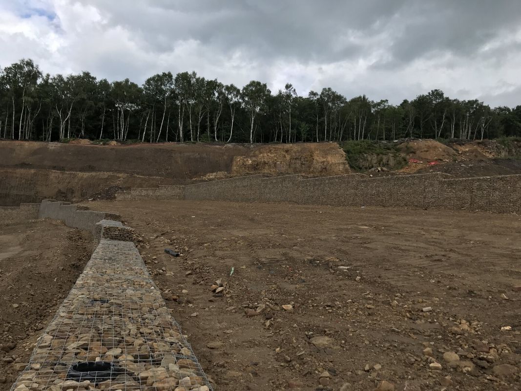 Images for Retaining structures at Woodside Quarry, Leeds