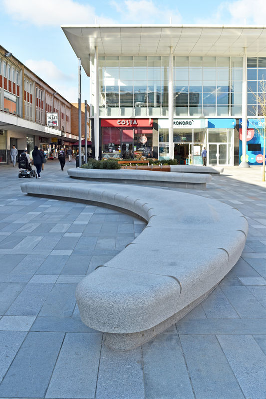 Images for Bespoke curved granite benches revitalise town centre