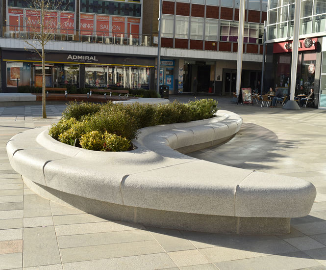 Bespoke curved granite benches revitalise town centre | Pomery Natural ...