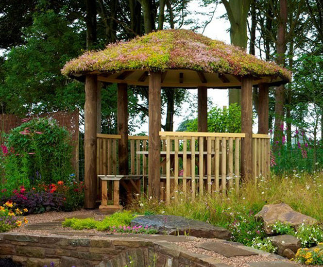 Enviromat sedum green roof kit for pitched roofs | Harrowden