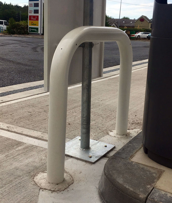 Images for Protecting pumps and pedestrians at Euro Garages