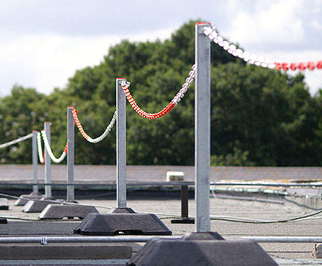 Kee Mark portable safety area demarcation barrier | Safesite