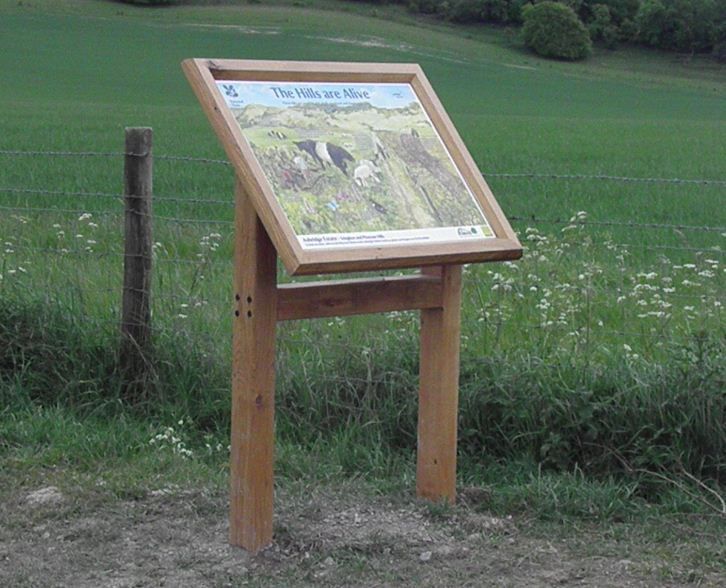 Oak lectern-frame interpretation signs | Images