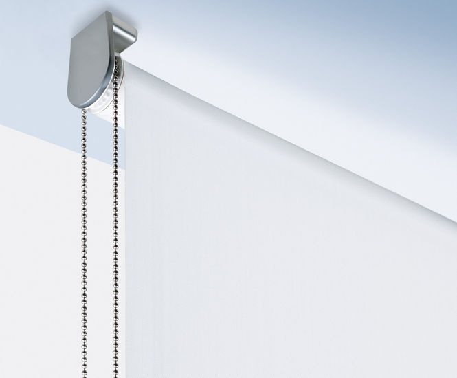 4910 Chain operated roller blind system | Silent Gliss