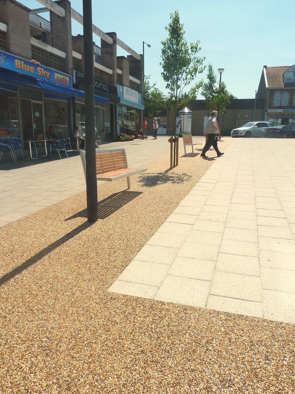 SureSet resin bound tree pits | Images