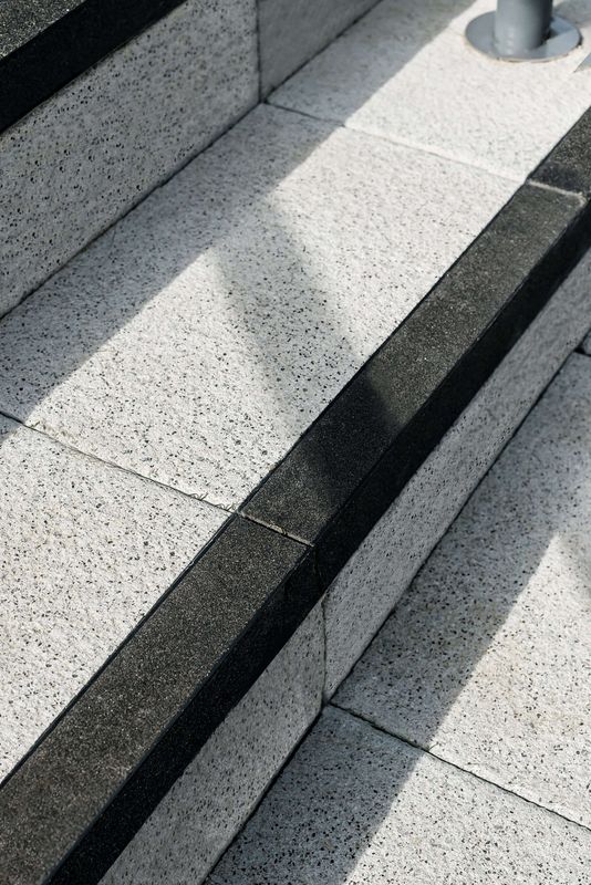 Images for Mayfair Step Flags with Contrasting Nosing