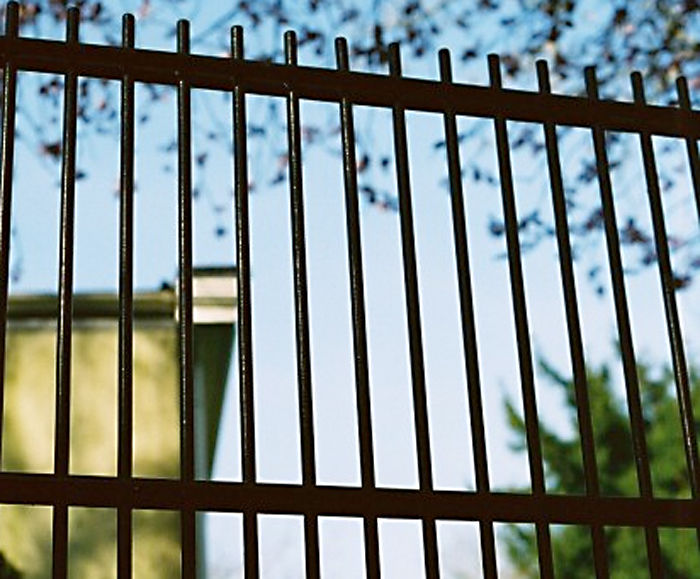 Dual Guard® twin wire mesh perimeter fencing system | Images