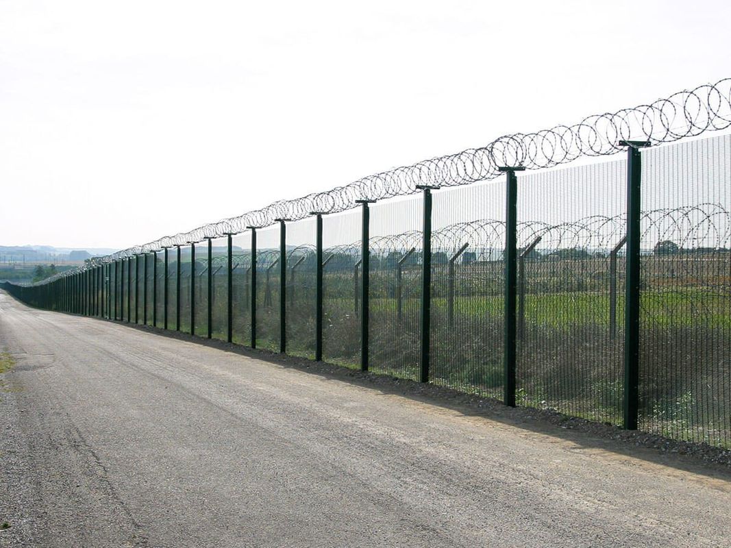 Images for HiSec 358 - rigid mesh security fencing - up to 5.2m