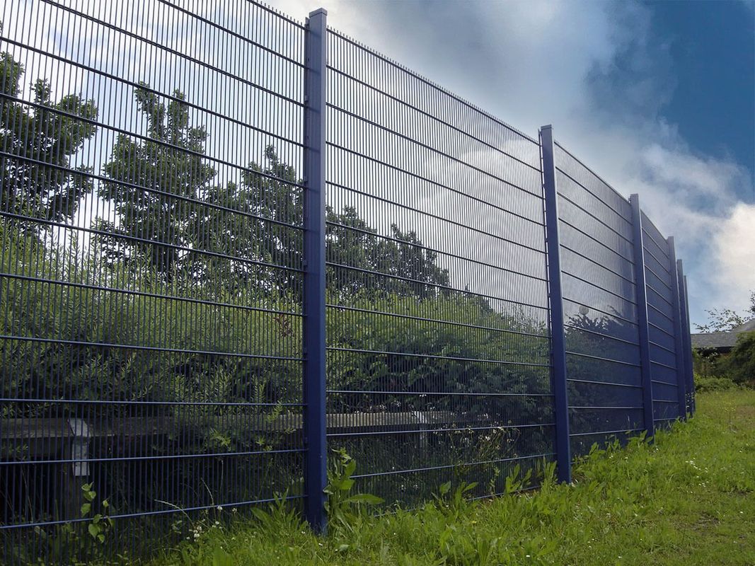 Dual Guard® twin wire mesh perimeter fencing system | Images