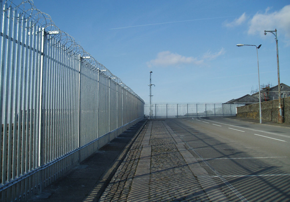 High-security palisade fencing for Devonport Naval Base | Images