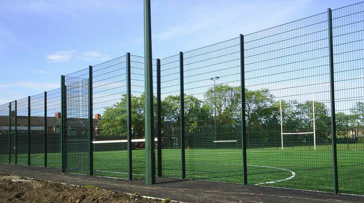 TwinSports Rebound - heavy-duty wire mesh sports fencing | Barkers ...