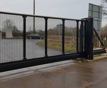 Cantilever sliding gates | EXTERNAL WORKS