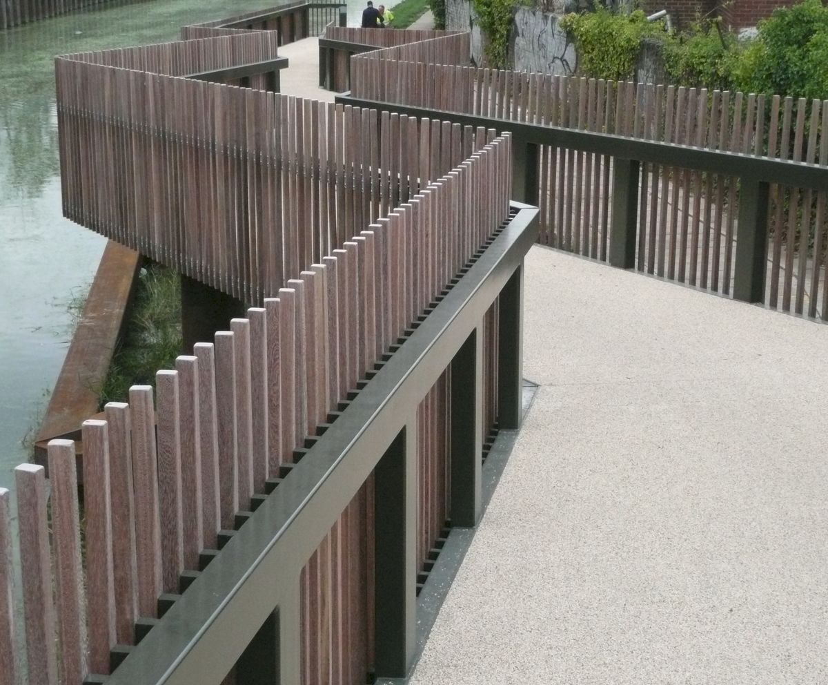 Cycle ramp and bridge over the River Lee, Bow | CTS Bridges | ESI ...
