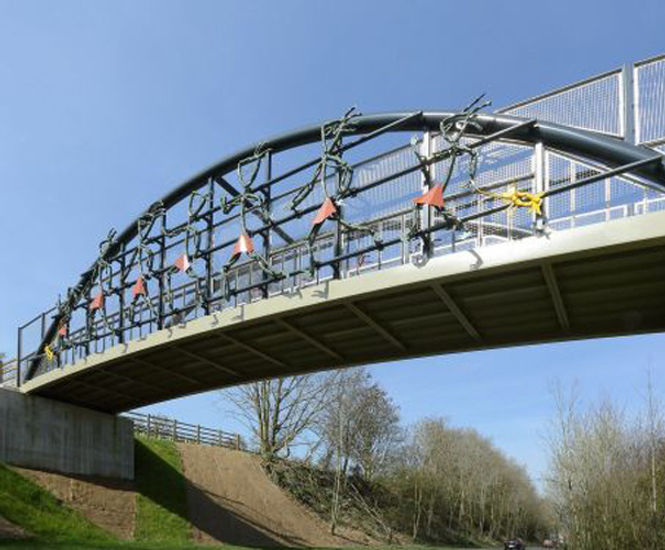 Bow-tied arch cycle bridge - Picket Twenty, Andover | CTS Bridges