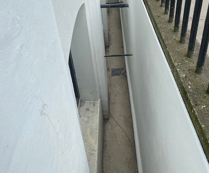 Lightwell waterproofing solution for medical facility | Delta Membrane ...