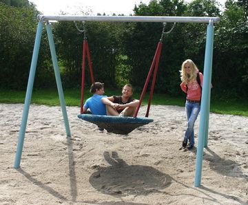 Birds nest swings | EXTERNAL WORKS