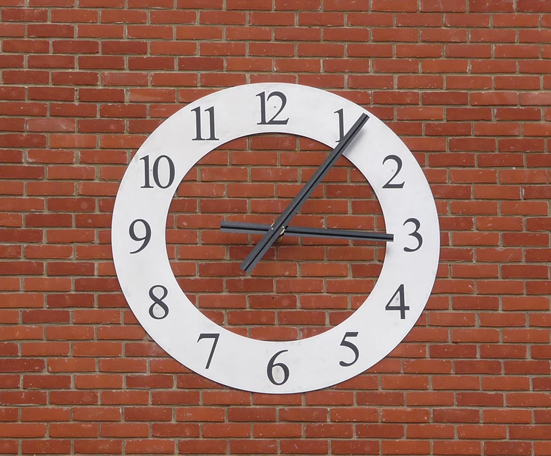 Bespoke exterior clocks | Good Directions | ESI External Works