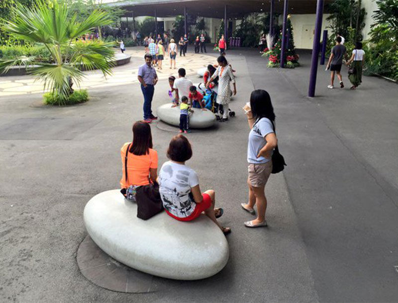 Polished concrete Pebble Seats for Gardens by the Bay | Images