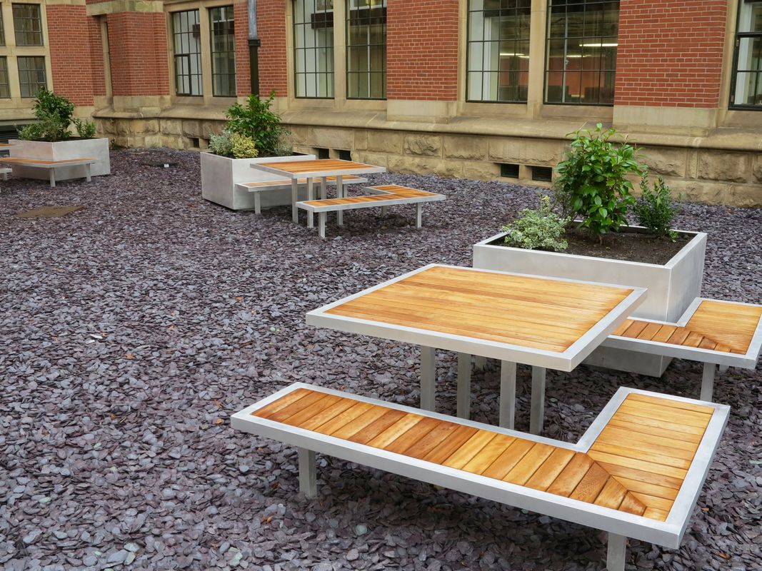 Outdoor furniture for University's rooftop courtyard | Images