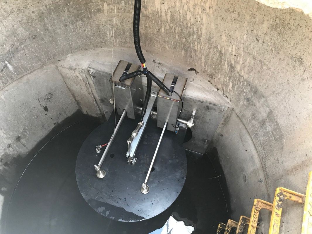 Industrial water pollution prevention and containment | Images