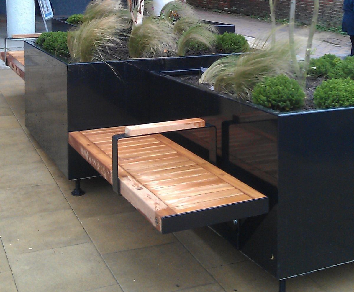 Stratum planter / seating unit | Street Design | ESI External Works