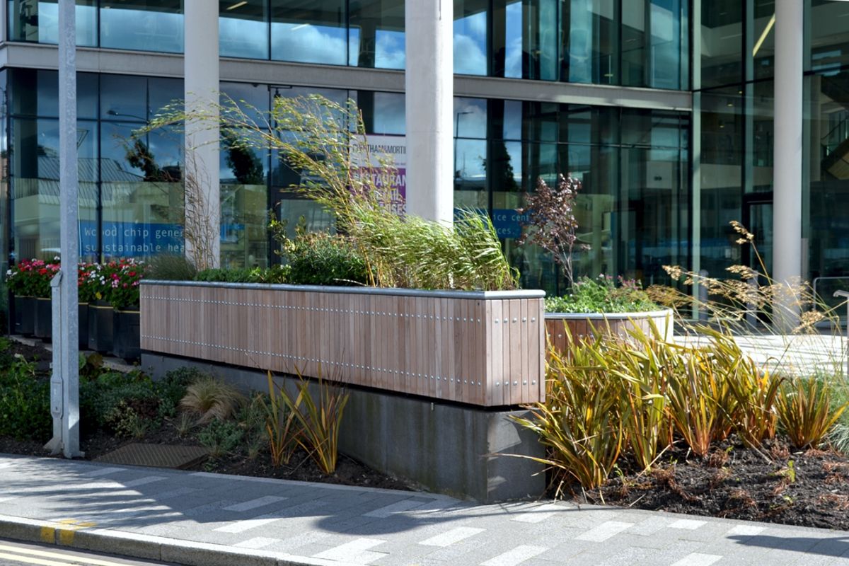 Castleton timber planters - Rochdale town centre | Street Design | ESI ...